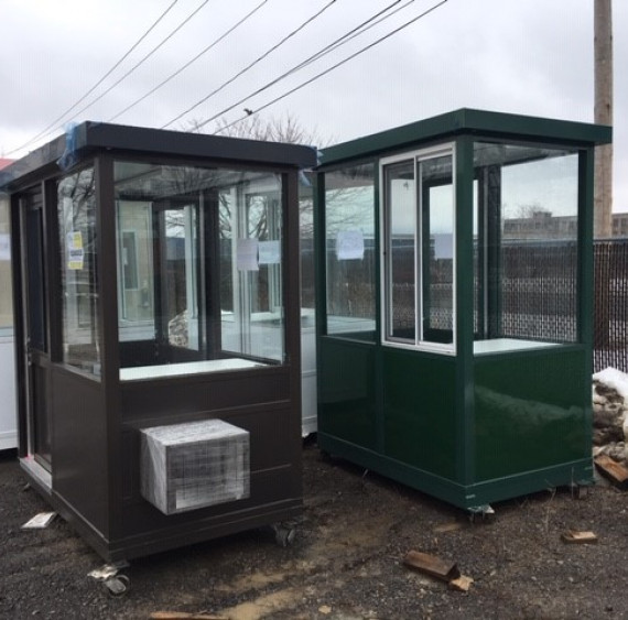4 X 6 GUARD BOOTH / PARKING BOOTH GREEN | Austin Mohawk